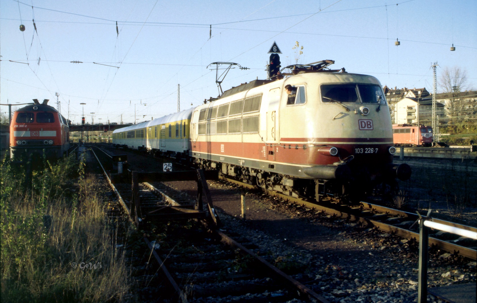 Im Messzugdienst – Lokomotiv Club 103